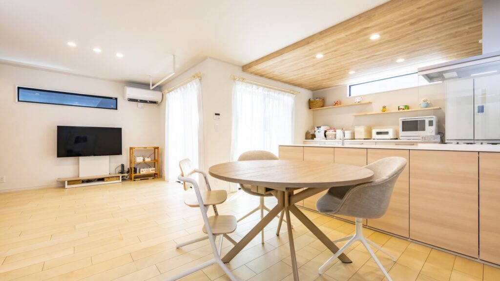 つくみホームズの口コミ・評判は？坪単価や施工の特徴まで紹介